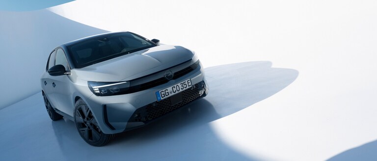 Opel Coches, Furgonetas y Vehículos Comerciales | Opel España